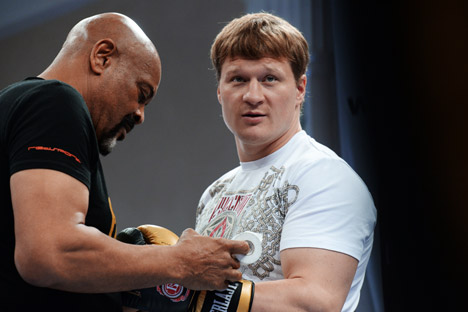 The homeland comes first for boxing star Povetkin - Russia Beyond