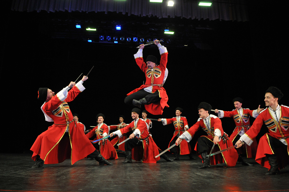 Los cosacos rusos llegan a Madrid - Russia Beyond ES