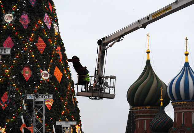 New Year tree at the Red Square in Moscow - Russia Beyond