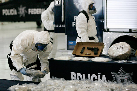 Russia fights addiction to Afghan heroin - Russia Beyond