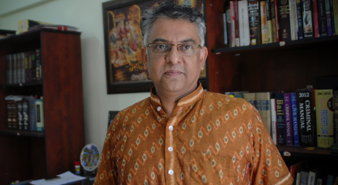 Fighting the legal battles of Russians in Goa - Russia Beyond