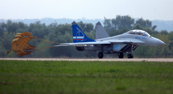 Russia may build a light fifth-generation fighter based on the MiG-35 ...