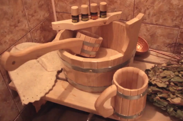 Relaxation for body and soul: How to stoke a Russian banya - Russia Beyond