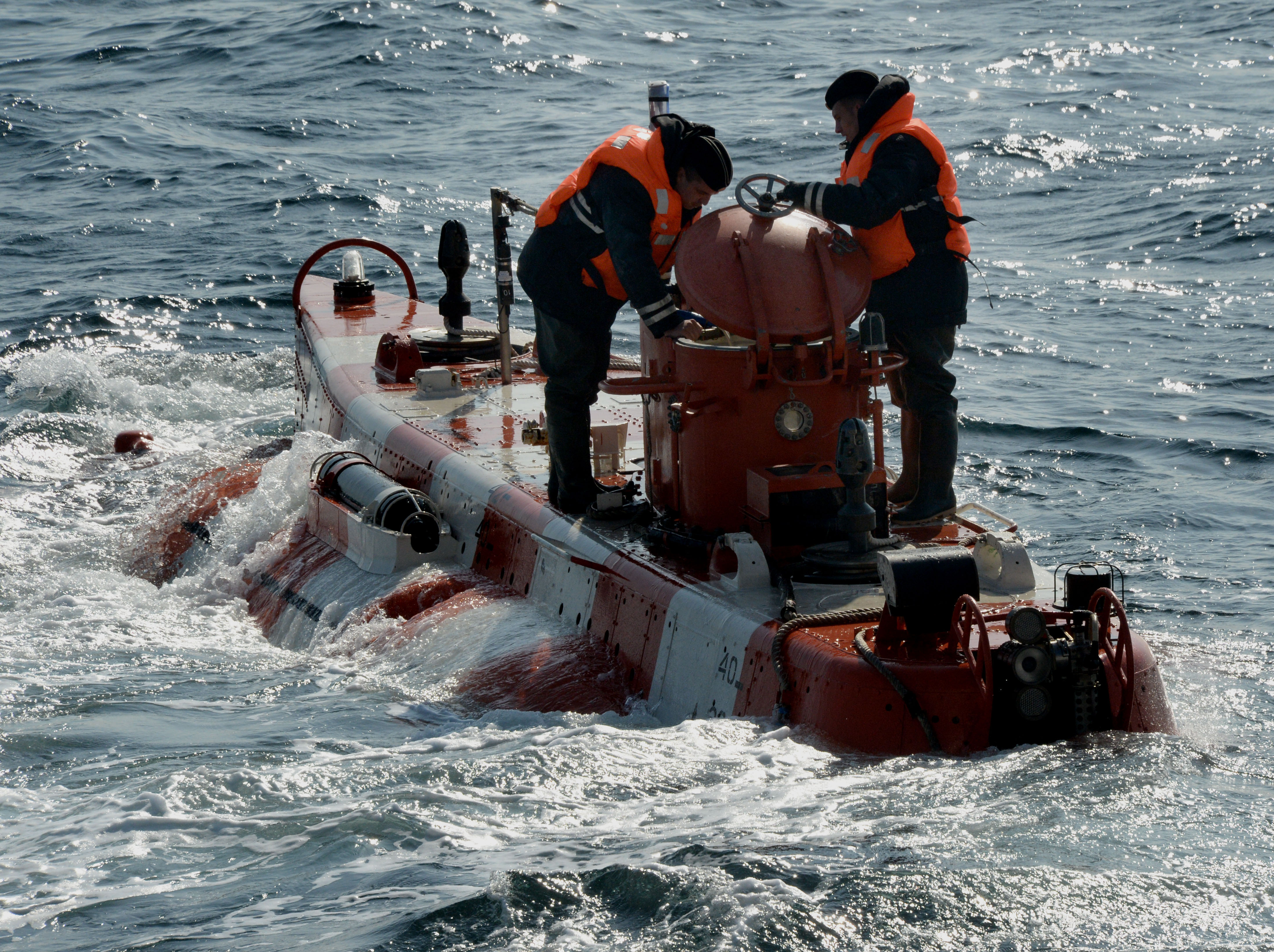 Internet used by sailors underwater - Russia Beyond